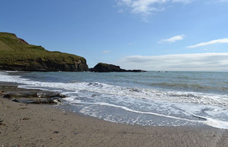 Secret Beaches & Hidden Coves near Salcombe - Visit South Devon