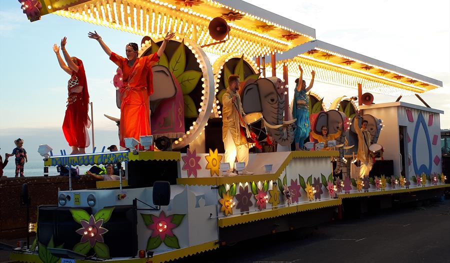 Seaton Carnival 2019 - Visit South Devon